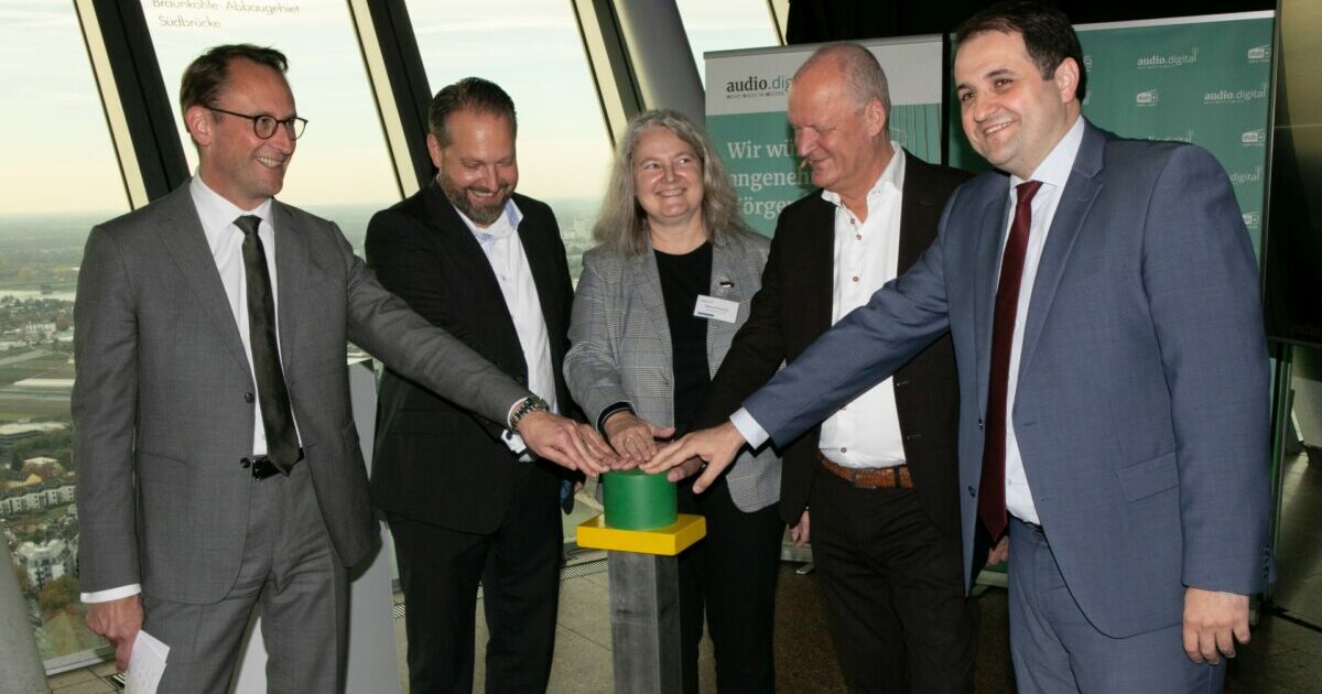 DAB+ in NRW: 10 neue Programme auf Sendung | DAB+ Mehr Radio